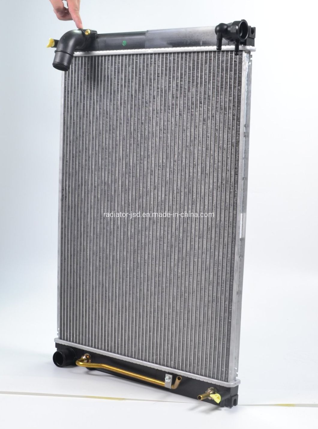 Auto Spare Parts Cooling System Aluminum Radiator for Toyota Sienna 07 ...